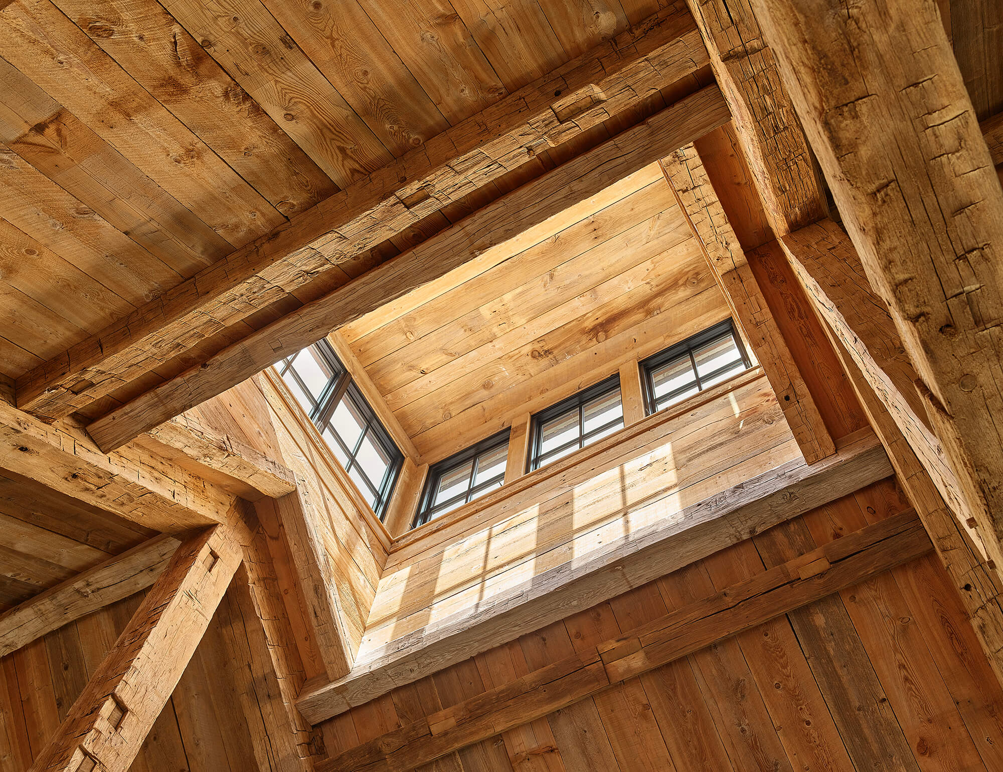 Reclaimed Wood & Barn Wood for Sale | Vintage Timberworks